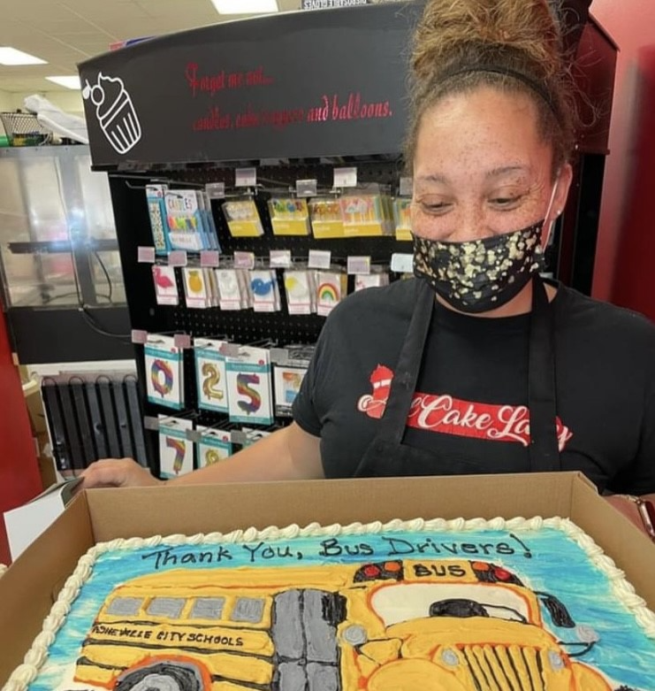 THE ASHEVILLE CAKE LADY IS BAKING ARTWORK INTO EVERY BITE